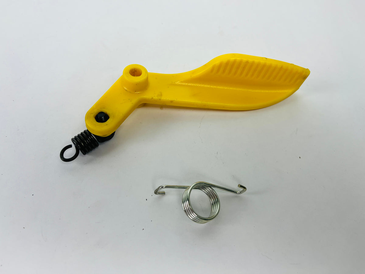 Spirit Fitness XT 185 Treadmill Handle Release Lever & Springs (HP67)